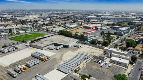 2720 Compton Ave Los Angeles Ca 90011 2720 Compton Ave Loopnet