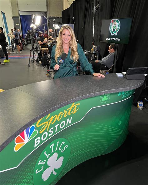 Meet Amanda Pflugrad The Adorable Boston Celtics Reporter Who Has