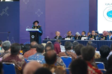 Fgb Itb Prof Edwan Kardena Jelaskan Rekayasa Proses Biologi Untuk Pengendalian Pencemaran
