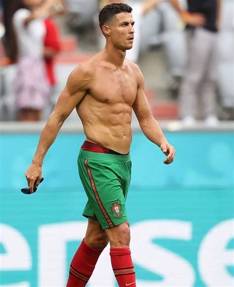 Your Guide To The Hottest Soccer Players At The World Cup Artofit
