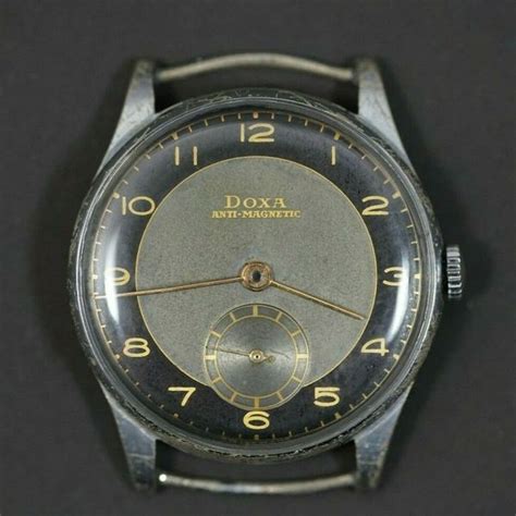 Rare Wwii Doxa Swiss Cal 11 12 C14 Military Wristwatch Black Dial 30mm