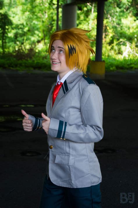 [photographer] Denki Kaminari From Bnha Cosplay Bit Ly 1pirklu Photographer Cosplay