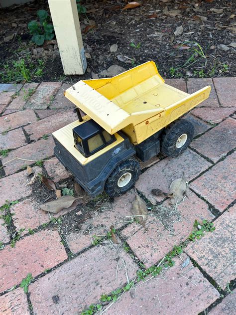 Free Vintage Metal Tonka Trucks Toy Construction Vehicles Canberra