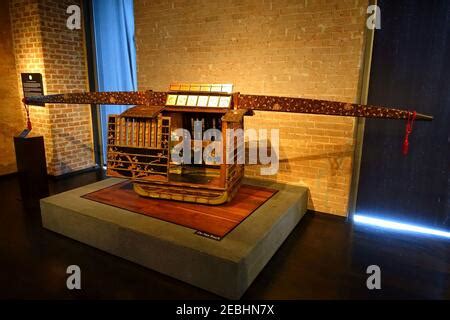 Norimono Palanquin Japan Edo Period 1800s Ad Gold Lacquer Wood