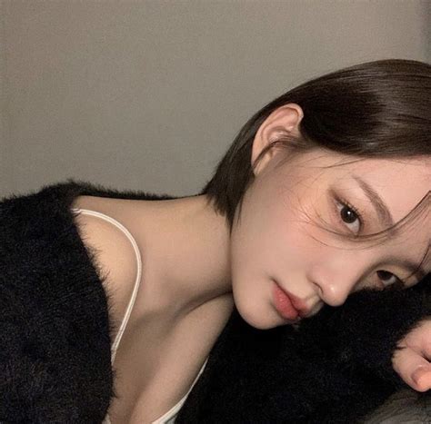 Pin By Carriep On Lee Su Bin Girl Icons Instagram Girls Ulzzang Girl