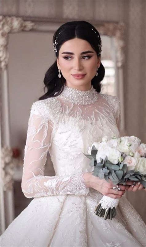Pin By Luvakinz On Wedding Dress Stylish Wedding Dresses Wedding