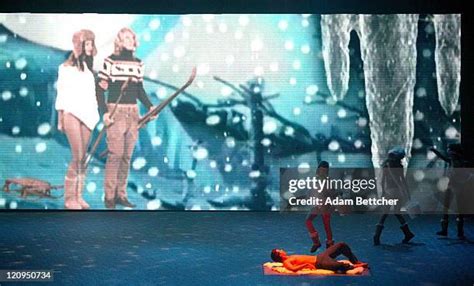 Marshall Fields Glamorama Fashion Show Photos And Premium High Res Pictures Getty Images