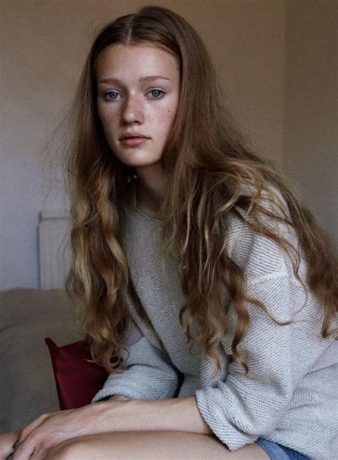 Julia Jones Fashioncult