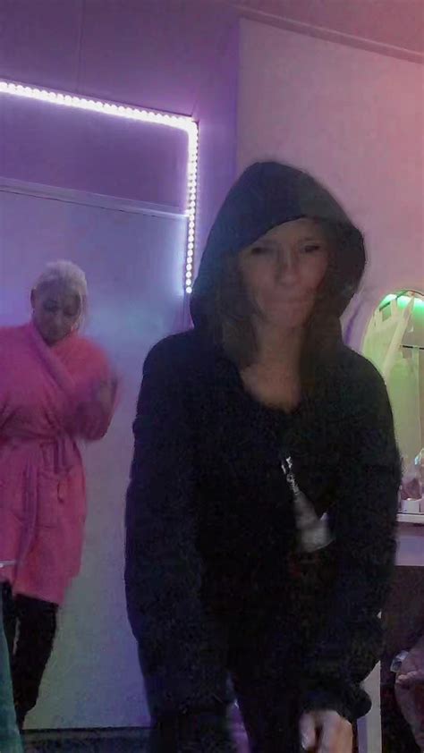 Videos Van Crazymom Crazymom41 Met Origineel Geluid Crazymom Tiktok