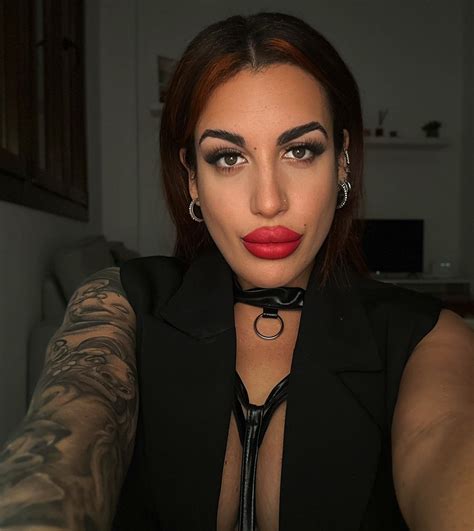 Diosa Lola Free Nude Pics Galleries And More At Babepedia