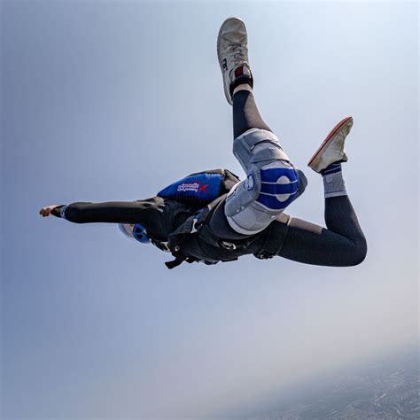 Softec Genu Knee Brace Patella Ligament And Meniscus Bauerfeind