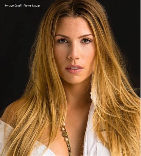 Ashley Van Metre Is A Beautiful And Successful Woman