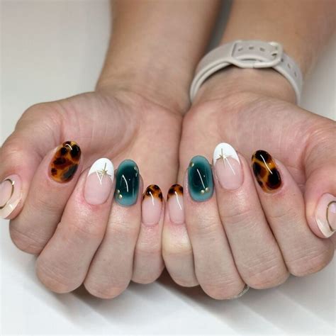 The Eye Catching Nail Volution Tortoise Nails That Turn Heads