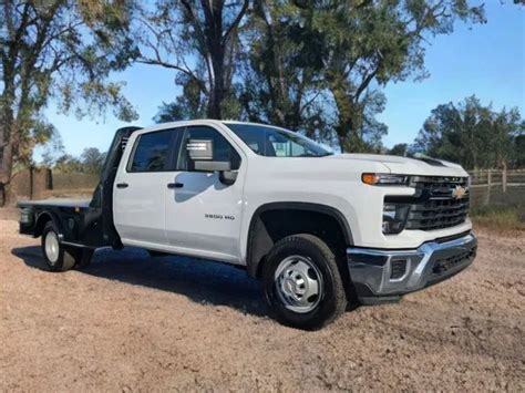 2024 Chevrolet Silverado 3500 Crew Cab Flatbed Truck Florida Trucks