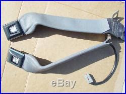 92 96 Ford F 150 250 350 Seat Belt Buckle Receiver Latch Set Bench Seat