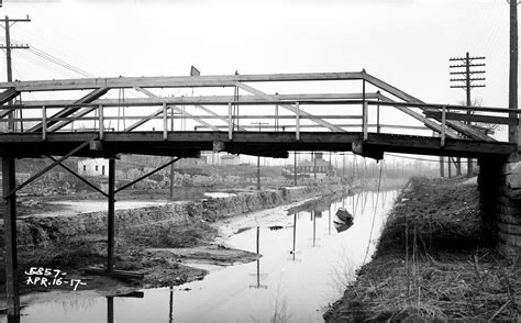 Industrial History Ed Bossertstate Street Bridge Over Iandm Canal In