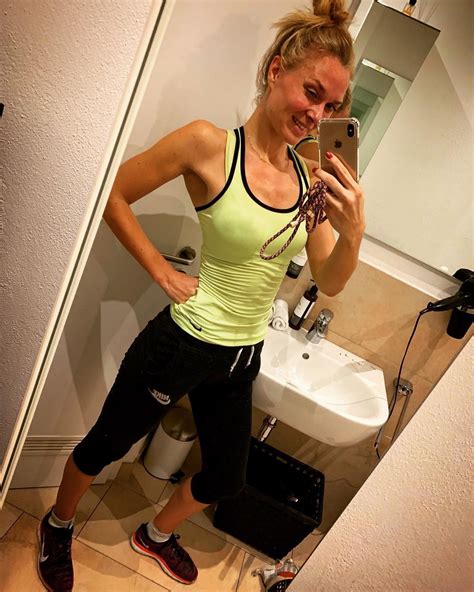 Britta Hofmann Ausgepowert Nach Der Ersten Ficksession 🔥 Rgermancelebs