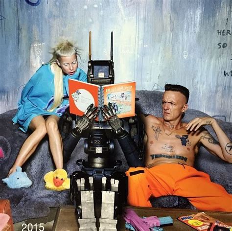 Chappie Die Antwoord Yolandi Visser Die