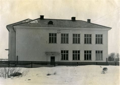 Ridala 8 Kl School Building Ajapaik