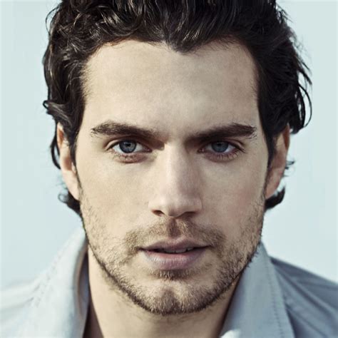 Henry Cavills Instagram Twitter And Facebook On Idcrawl
