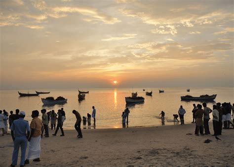 Chavakkad Beach In Kerala Things To Do Sea Water Sports