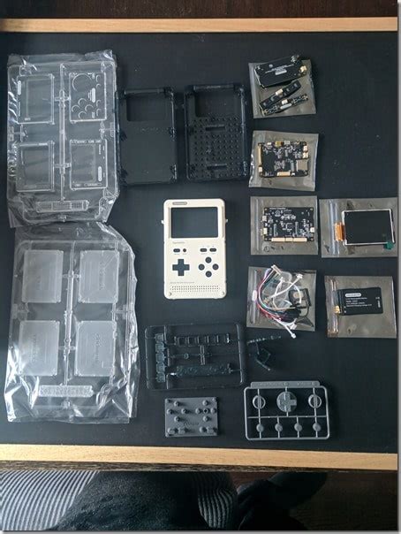 Clockwork Gameshell Unboxing And Assembly