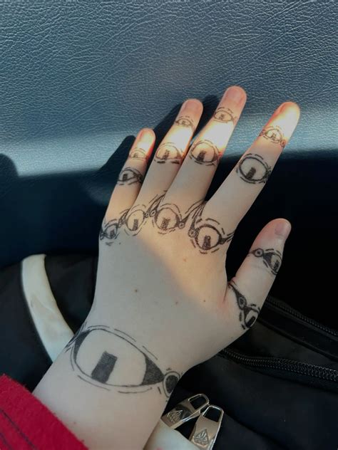 How To Draw Doll Joints On Body