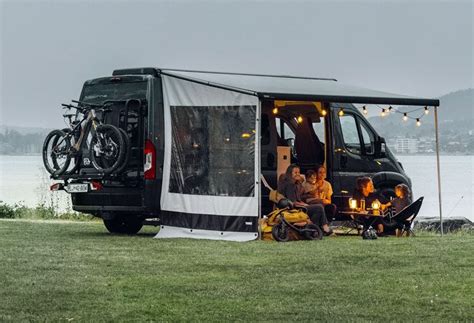 バン用に設計されたeバイクキャリア Thule 日本