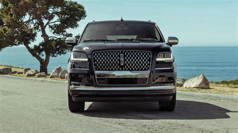 2023 Lincoln Navigator Prices Reviews And Photos Motortrend