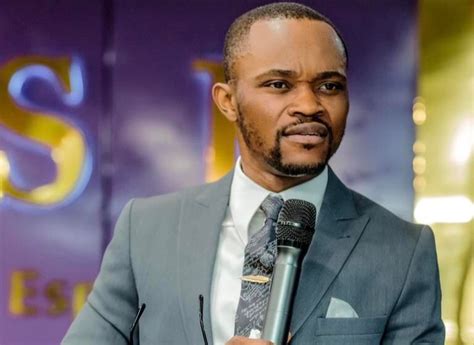 Le Révérend Wilfried Zahui Bientôt à Lomé