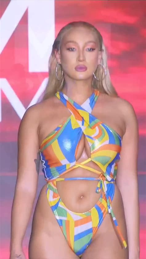 New York Style Guide Radiant And Confident Camila Bernal Dazzled At
