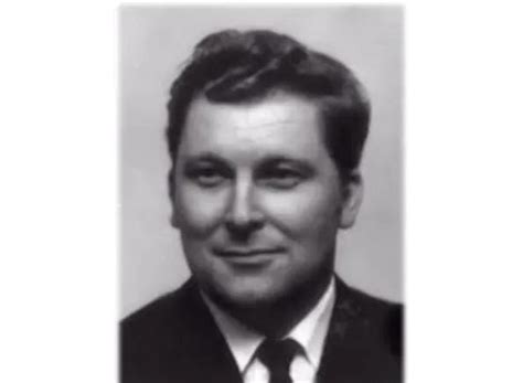 Raymond Warlow Obituary And Online Memorial 2024