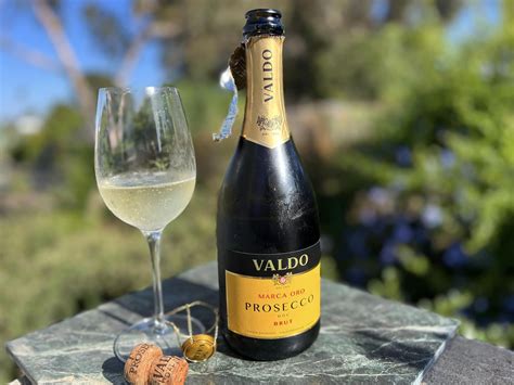 Prosecco Doc Week Tasting In The Dark With Hoby Wedler And Popping The