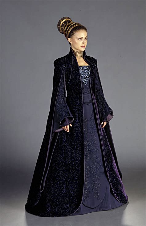 Natalie Portman Star Wars Funeral Dress
