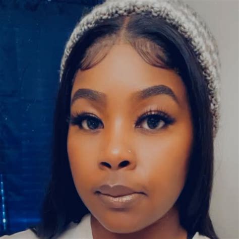 Eee Bee Igobyeee • Threads Say More