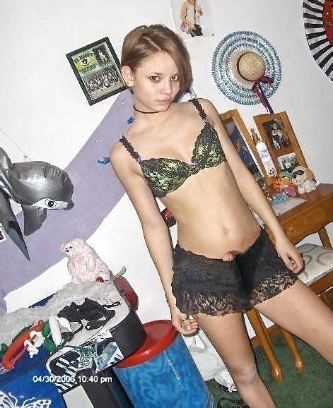 Cute Teen Crossdresser With Dick Keremu