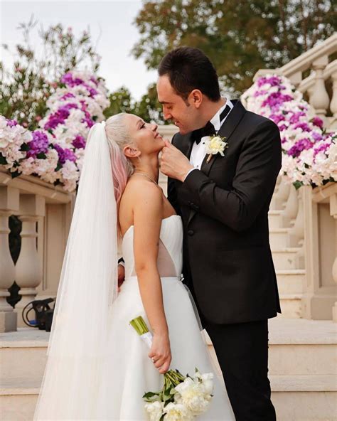 Ece Seçkin Eşi Çağrı Terlemeze Seslendir Evliliğinin Ilk Yılını