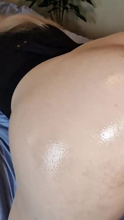 Epic Moment From Stepmoms Pussy Paradise Oiled Up And Fucked Xhamster