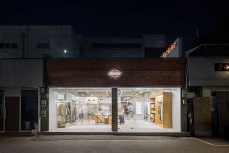 Dickies Flagship Store Oftn Studio Archdaily
