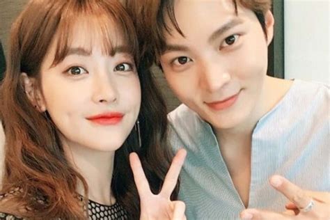 밀당하는 여자 딱 질색유명 배우가 만난 더 유명한 전여친 정체