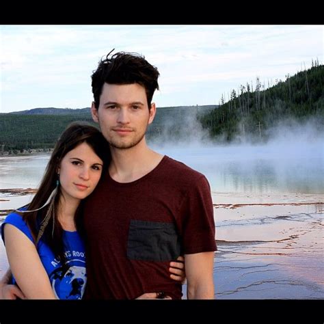 Pin By Julydragon88 On Bryan Dechart And Amelia Rose Blaire Detroit Become Human Bryan