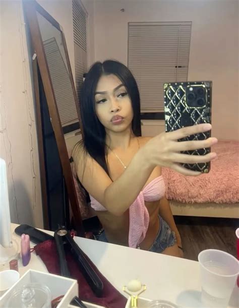 Pin By Lenor The Dead Banana On Xb Pretty Selfies Glow Up Tips