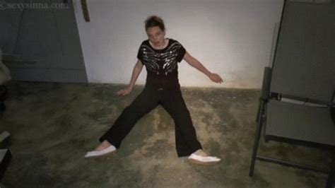 Hd Drunk Girl Peeing A Lot In Her Pants Sinna Makes You Smile