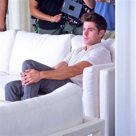 Pin By Silvia Rivera Guerra On Zac Efron Zac Efron Movies Zac Efron Zac