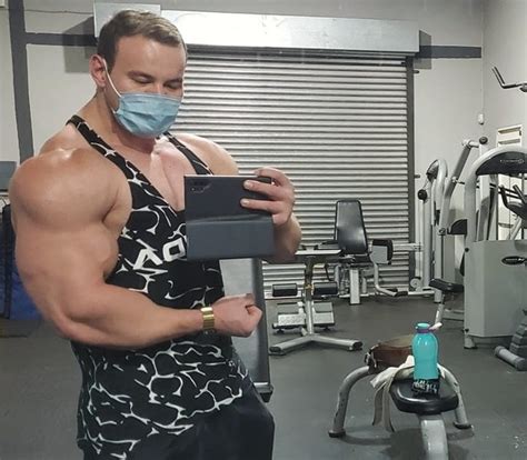The Beauty Of Male Muscle Dewald