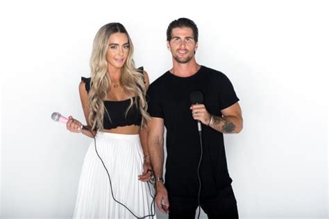 The Skinny Confidential Founder Lauryn Evarts Bosstick Reveals Tips For