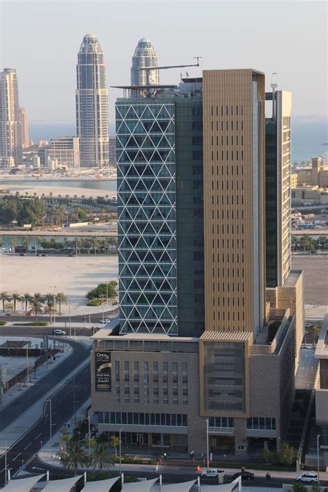 برج لوسيل مارينا ميكس 50 ردكو للإنشاءات المانع