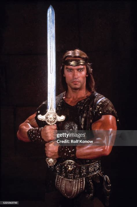 Arnold Schwarzenegger In Red Sonja Directed By Richard Fleischer