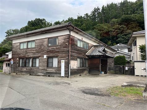 立岩公民館 長野県長和町古町 コミュニティ センター 神社・寺 昔の分校跡です昭和の半ばまで小学校として使われてい グルコミ