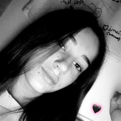 𝑹💘 Guarinorebecca On Threads